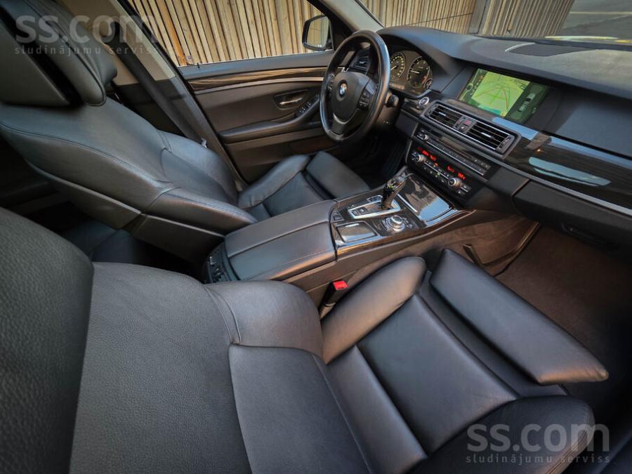 Black BMW 520 2012 in Riga, with an engine capacity of 2.00 L and mileage of 359 thousand km for 9700 €, photo 10 on AUTOMOTO.COM.LV