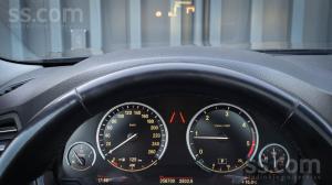 Black BMW 520 2012 in Riga, with an engine capacity of 2.00 L and mileage of 359 thousand km for 9700 €, photo 22 on AUTOMOTO.COM.LV