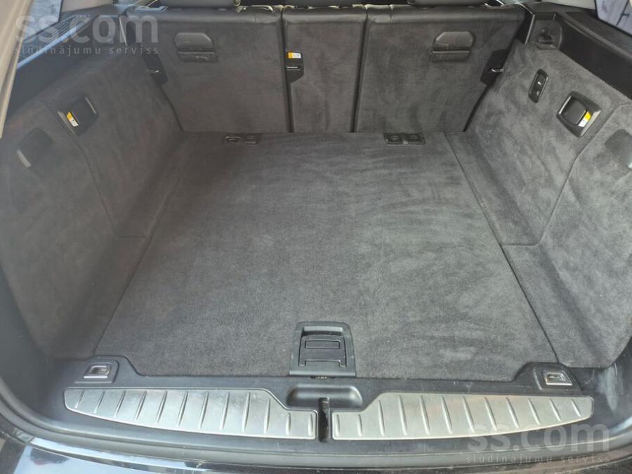 Melns BMW 520 2012 Jelgava, ar dzinēja tilpumu 2.00 L un nobraukumu 244 tūkst. km par 9300 €, foto 14 vietnē AUTOMOTO.COM.LV