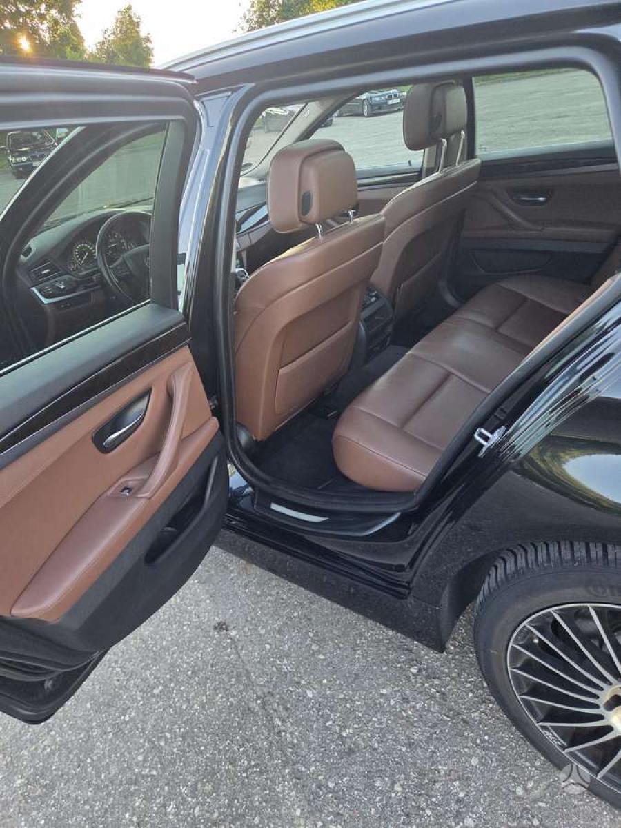 Melns BMW 520 2012 Kauņa, ar dzinēja tilpumu 2.00 L un nobraukumu 230 tūkst. km par 8950 €, foto 11 vietnē AUTOMOTO.COM.LV