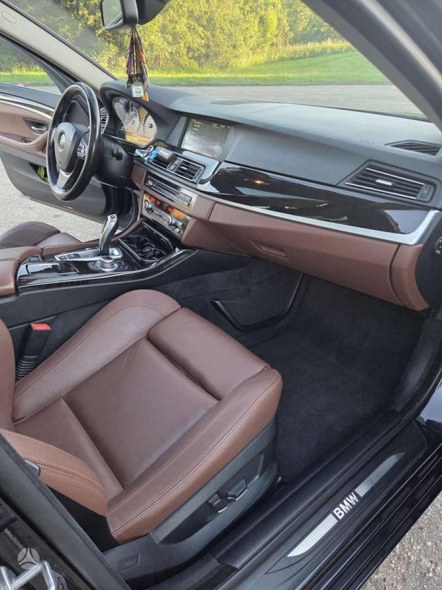 Melns BMW 520 2012 Kauņa, ar dzinēja tilpumu 2.00 L un nobraukumu 230 tūkst. km par 8950 €, foto 12 vietnē AUTOMOTO.COM.LV