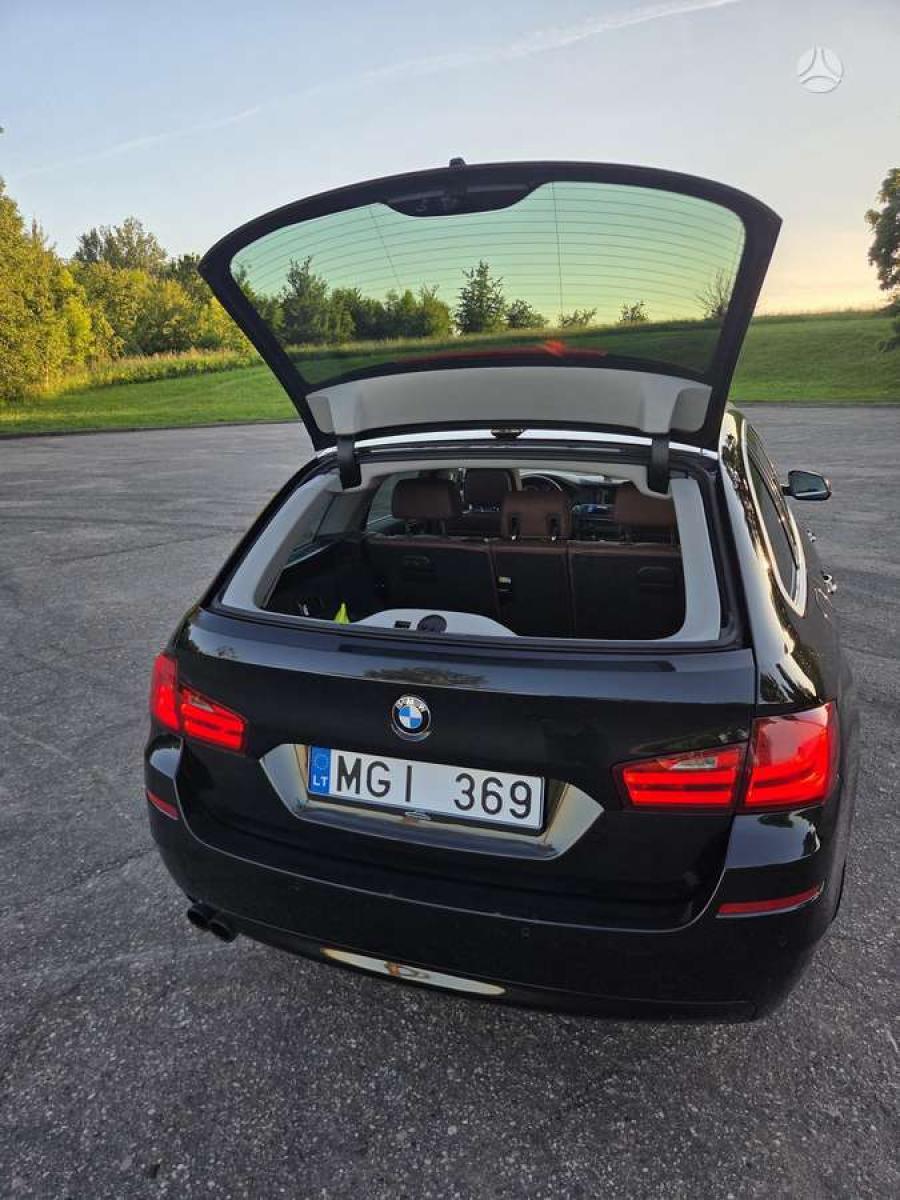 Melns BMW 520 2012 Kauņa, ar dzinēja tilpumu 2.00 L un nobraukumu 230 tūkst. km par 8950 €, foto 15 vietnē AUTOMOTO.COM.LV