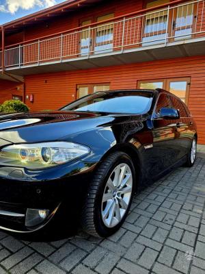 Melns BMW 520 2012 Marijampole, ar dzinēja tilpumu 2.00 L un nobraukumu 347 tūkst. km par 7400 €, foto 11 vietnē AUTOMOTO.COM.LV