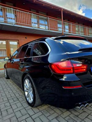 Melns BMW 520 2012 Marijampole, ar dzinēja tilpumu 2.00 L un nobraukumu 347 tūkst. km par 7400 €, foto 12 vietnē AUTOMOTO.COM.LV