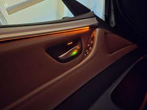 Melns BMW 520 2012 Marijampole, ar dzinēja tilpumu 2.00 L un nobraukumu 347 tūkst. km par 7400 €, foto 15 vietnē AUTOMOTO.COM.LV
