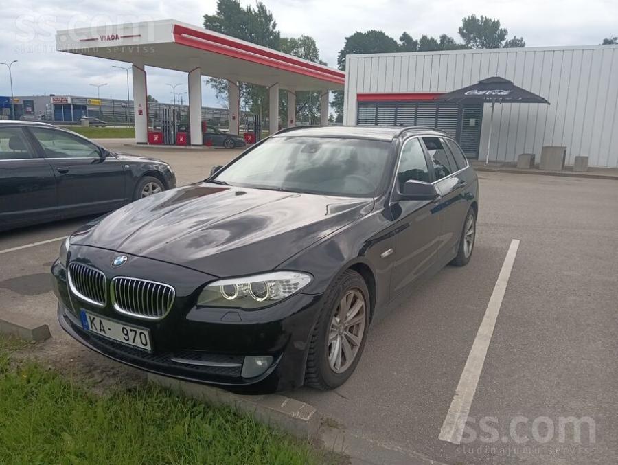 Melns BMW 520 2012 Jūrmala, ar dzinēja tilpumu 2.00 L un nobraukumu 491 tūkst. km par 5700 €, foto 1 vietnē AUTOMOTO.COM.LV