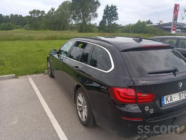 Black BMW 520 2012 in Jurmala, with an engine capacity of 2.00 L and mileage of 491 thousand km for 5700 €, photo 5 on AUTOMOTO.COM.LV