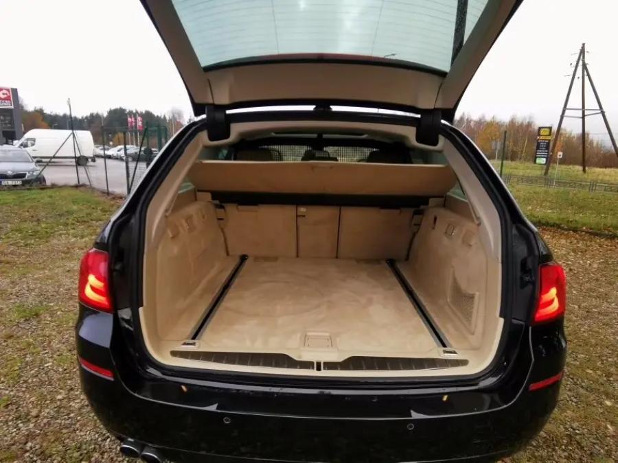 Melns BMW 520 2012 Kuldīga, ar dzinēja tilpumu 2.00 L un nobraukumu 241 tūkst. km par 11500 €, foto 17 vietnē AUTOMOTO.COM.LV