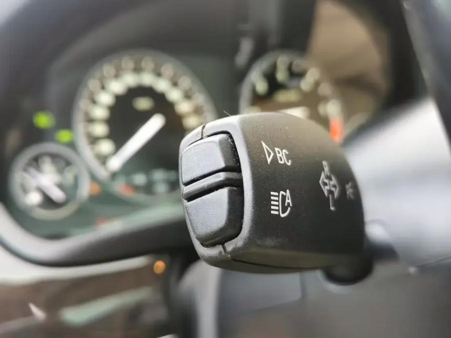 Melns BMW 520 2012 Kuldīga, ar dzinēja tilpumu 2.00 L un nobraukumu 241 tūkst. km par 11500 €, foto 23 vietnē AUTOMOTO.COM.LV