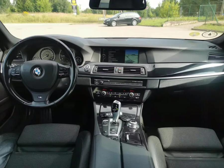 Melns BMW 520 2012 Kuldīga, ar dzinēja tilpumu 2.00 L un nobraukumu 289 tūkst. km par 7900 €, foto 7 vietnē AUTOMOTO.COM.LV