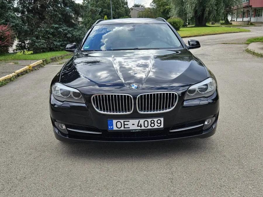 Melns BMW 520 2012 Jēkabpils, ar dzinēja tilpumu 2.00 L un nobraukumu 301 tūkst. km par 7000 €, foto 4 vietnē AUTOMOTO.COM.LV