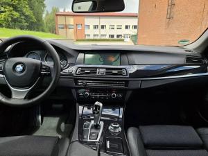 Melns BMW 520 2012 Jēkabpils, ar dzinēja tilpumu 2.00 L un nobraukumu 301 tūkst. km par 7000 €, foto 21 vietnē AUTOMOTO.COM.LV