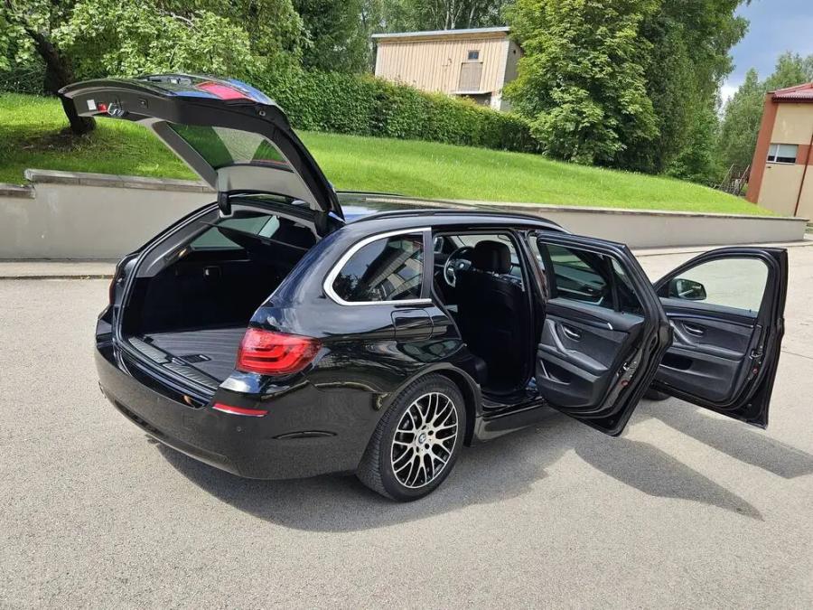 Melns BMW 520 2012 Jēkabpils, ar dzinēja tilpumu 2.00 L un nobraukumu 301 tūkst. km par 7000 €, foto 24 vietnē AUTOMOTO.COM.LV