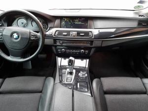 Melns BMW 520 2012 Jēkabpils, ar dzinēja tilpumu 2.00 L un nobraukumu 276 tūkst. km par 11450 €, foto 17 vietnē AUTOMOTO.COM.LV