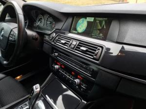 Melns BMW 520 2012 Jēkabpils, ar dzinēja tilpumu 2.00 L un nobraukumu 276 tūkst. km par 11450 €, foto 23 vietnē AUTOMOTO.COM.LV