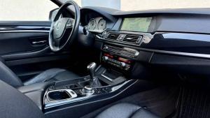 Melns BMW 520 2012 Jelgava, ar dzinēja tilpumu 2.00 L un nobraukumu 298 tūkst. km par 8900 €, foto 14 vietnē AUTOMOTO.COM.LV