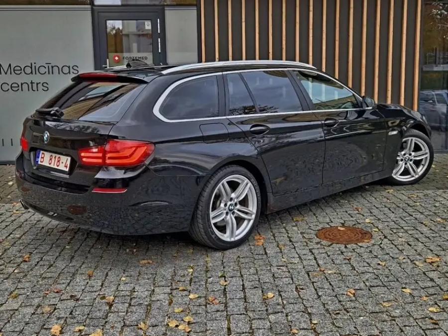 Black BMW 520 2012 in Riga, with an engine capacity of 2.00 L and mileage of 275 thousand km for 8990 €, photo 16 on AUTOMOTO.COM.LV
