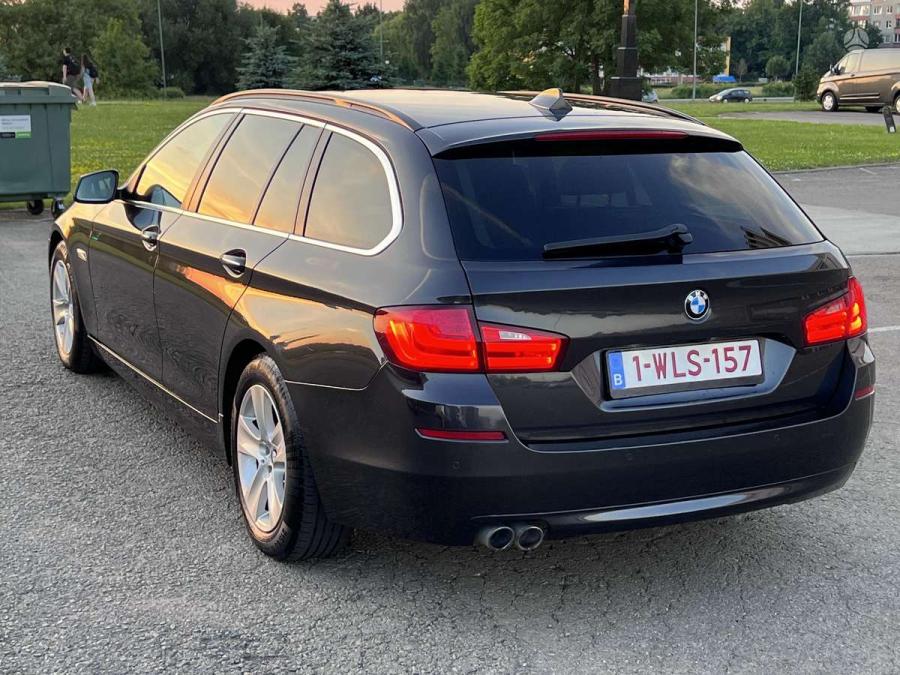 Black BMW 520 2012 in Klaipeda, with an engine capacity of 2.00 L and mileage of 250 thousand km for 7000 €, photo 10 on AUTOMOTO.COM.LV