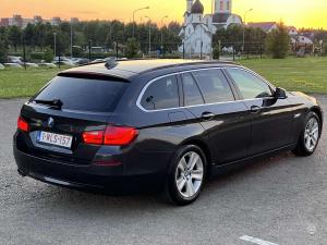Black BMW 520 2012 in Klaipeda, with an engine capacity of 2.00 L and mileage of 250 thousand km for 7000 €, photo 15 on AUTOMOTO.COM.LV