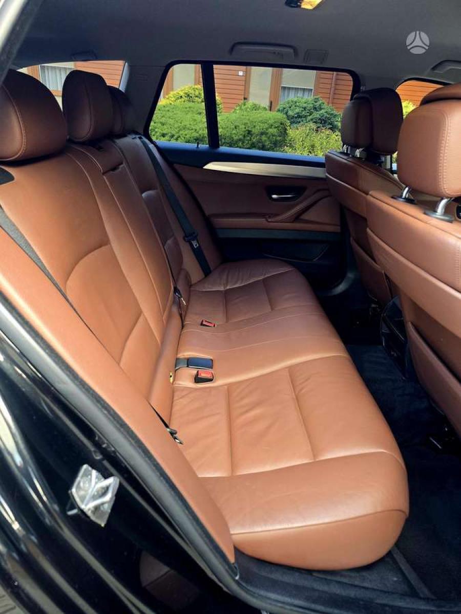 Black BMW 520 2012 in Marijampole, with an engine capacity of 2.00 L and mileage of 347 thousand km for 7200 €, photo 30 on AUTOMOTO.COM.LV