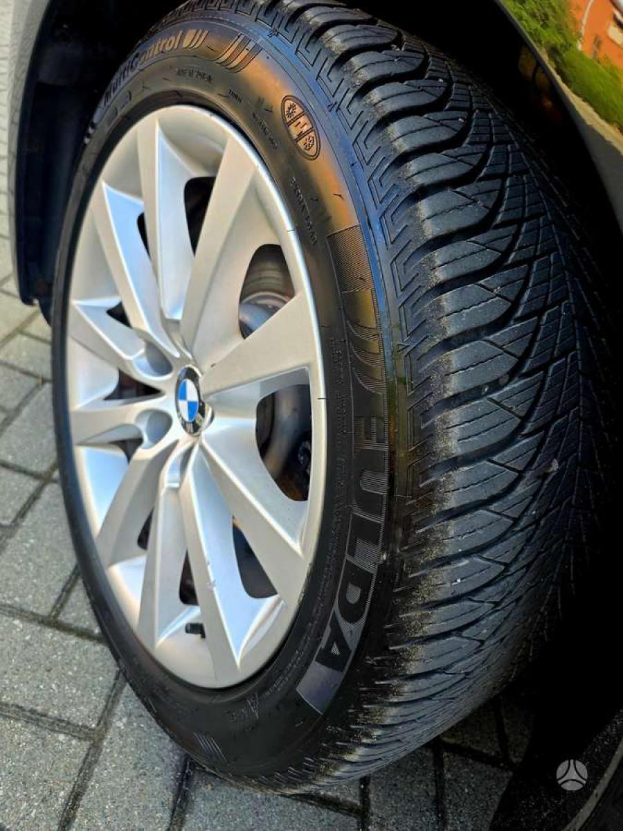 Black BMW 520 2012 in Marijampole, with an engine capacity of 2.00 L and mileage of 347 thousand km for 7200 €, photo 36 on AUTOMOTO.COM.LV