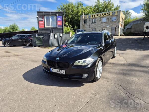 Черный БМВ 520 2012 в Рига, объемом двигателя 2.00 л и пробегом 331 тыс. км за 6990 €, фото 1 на AUTOMOTO.COM.LV