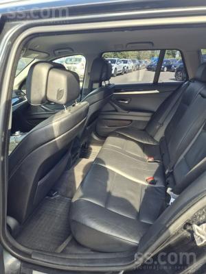 Melns BMW 520 2012 Rīga, ar dzinēja tilpumu 2.00 L un nobraukumu 331 tūkst. km par 6990 €, foto 11 vietnē AUTOMOTO.COM.LV