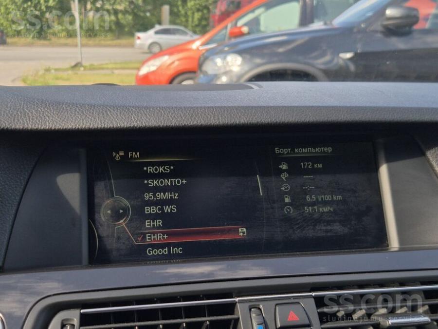 Melns BMW 520 2012 Rīga, ar dzinēja tilpumu 2.00 L un nobraukumu 331 tūkst. km par 6990 €, foto 18 vietnē AUTOMOTO.COM.LV