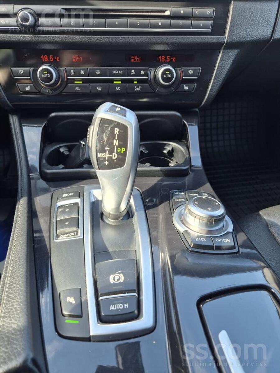 Melns BMW 520 2012 Rīga, ar dzinēja tilpumu 2.00 L un nobraukumu 331 tūkst. km par 6990 €, foto 20 vietnē AUTOMOTO.COM.LV