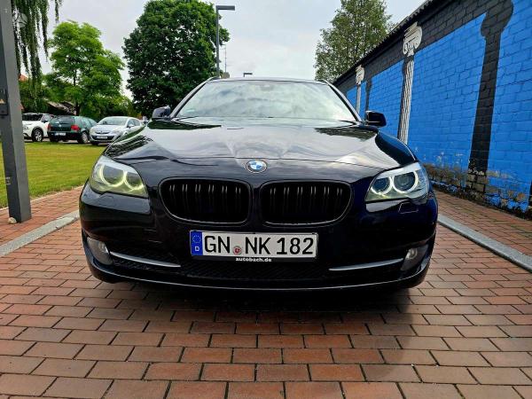 Black BMW 520 2012 in Marijampole, with an engine capacity of 2.00 L and mileage of 347 thousand km for 6999 €, photo 2 on AUTOMOTO.COM.LV