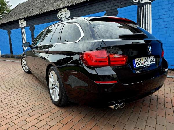Black BMW 520 2012 in Marijampole, with an engine capacity of 2.00 L and mileage of 347 thousand km for 6999 €, photo 8 on AUTOMOTO.COM.LV
