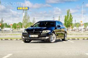 Melns BMW 520 2012 Rīga, ar dzinēja tilpumu 2.00 L un nobraukumu 331 tūkst. km par 6990 €, foto  vietnē AUTOMOTO.COM.LV