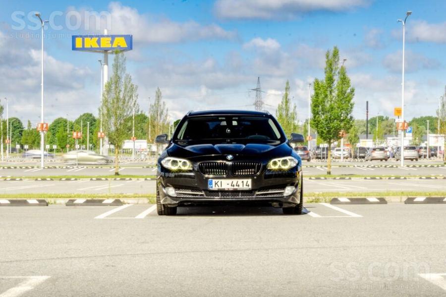 Melns BMW 520 2012 Rīga, ar dzinēja tilpumu 2.00 L un nobraukumu 331 tūkst. km par 6990 €, foto 4 vietnē AUTOMOTO.COM.LV