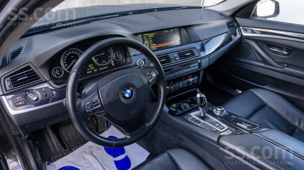 Melns BMW 520 2012 Rīga, ar dzinēja tilpumu 2.00 L un nobraukumu 331 tūkst. km par 6990 €, foto 9 vietnē AUTOMOTO.COM.LV