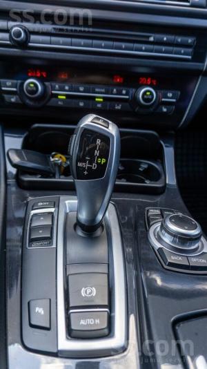 Melns BMW 520 2012 Rīga, ar dzinēja tilpumu 2.00 L un nobraukumu 331 tūkst. km par 6990 €, foto 16 vietnē AUTOMOTO.COM.LV