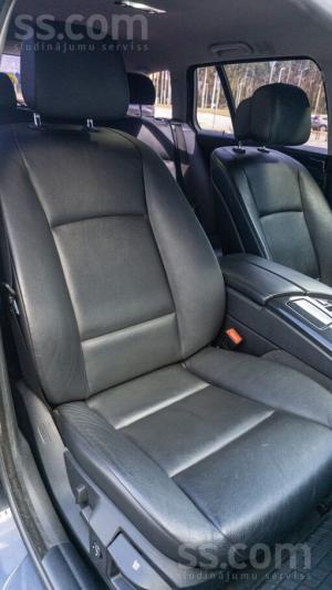 Melns BMW 520 2012 Rīga, ar dzinēja tilpumu 2.00 L un nobraukumu 331 tūkst. km par 6990 €, foto 26 vietnē AUTOMOTO.COM.LV