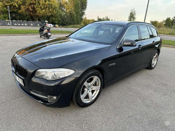 Melns BMW 520 2012 Klaipėda, ar dzinēja tilpumu 2.00 L un nobraukumu 400 tūkst. km par 5000 €, foto 4 vietnē AUTOMOTO.COM.LV