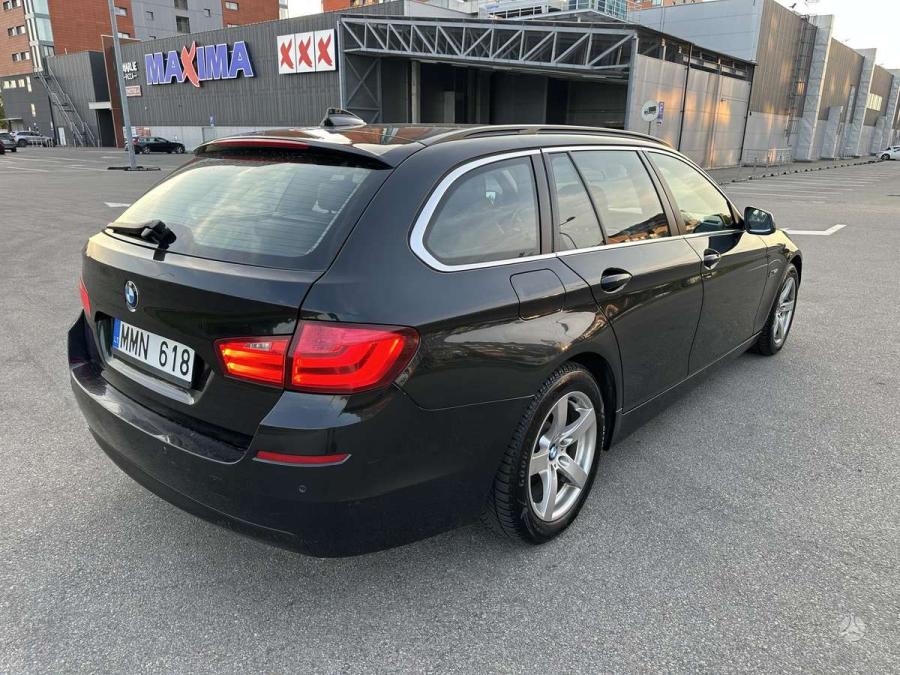 Melns BMW 520 2012 Klaipėda, ar dzinēja tilpumu 2.00 L un nobraukumu 400 tūkst. km par 5000 €, foto 13 vietnē AUTOMOTO.COM.LV
