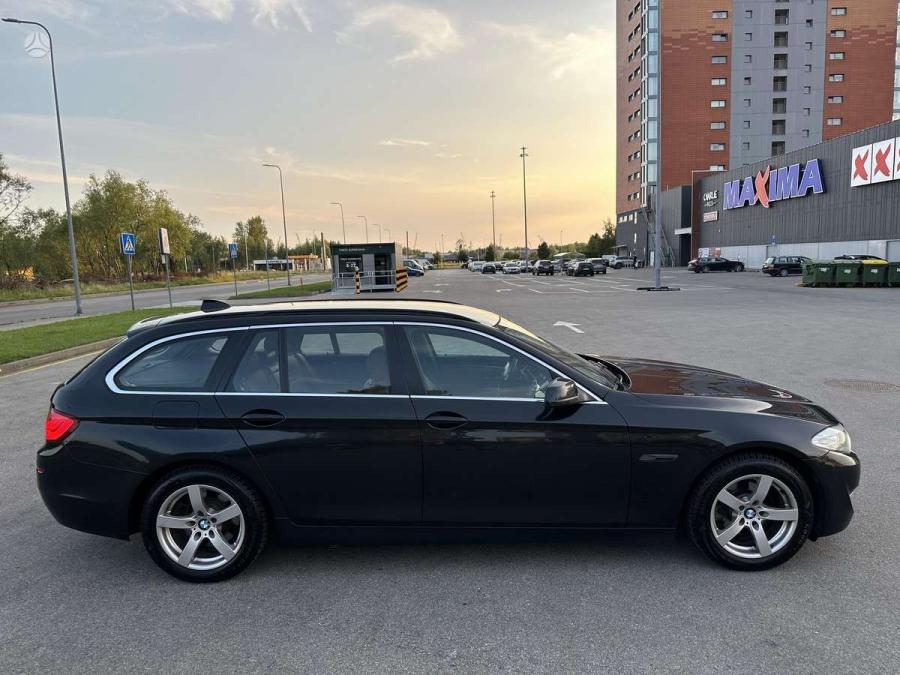 Melns BMW 520 2012 Klaipėda, ar dzinēja tilpumu 2.00 L un nobraukumu 400 tūkst. km par 5000 €, foto 15 vietnē AUTOMOTO.COM.LV