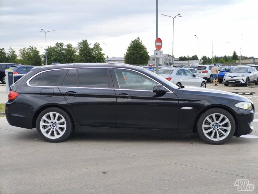 Melns BMW 520 2012 Šauļi, ar dzinēja tilpumu 2.00 L un nobraukumu 276 tūkst. km par 7700 €, foto 7 vietnē AUTOMOTO.COM.LV