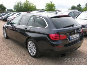 Black BMW 520 2012 in Riga, with an engine capacity of 2.00 L and mileage of 0 thousand km for 7890 €, photo 5 on AUTOMOTO.COM.LV
