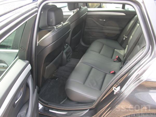 Melns BMW 520 2012 Rīga, ar dzinēja tilpumu 2.00 L un nobraukumu 0 tūkst. km par 7890 €, foto 10 vietnē AUTOMOTO.COM.LV