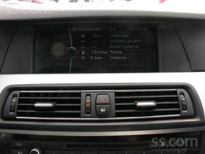 Black BMW 520 2012 in Riga, with an engine capacity of 2.00 L and mileage of 0 thousand km for 7890 €, photo 17 on AUTOMOTO.COM.LV
