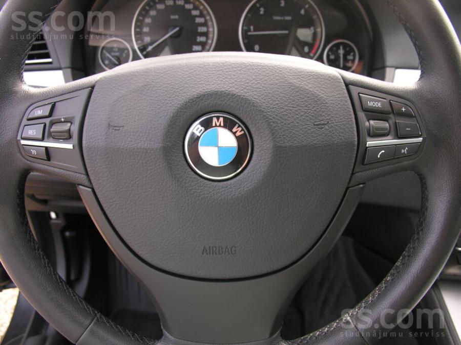 Black BMW 520 2012 in Riga, with an engine capacity of 2.00 L and mileage of 0 thousand km for 7890 €, photo 18 on AUTOMOTO.COM.LV
