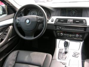 Black BMW 520 2012 in Riga, with an engine capacity of 2.00 L and mileage of 0 thousand km for 7890 €, photo 20 on AUTOMOTO.COM.LV