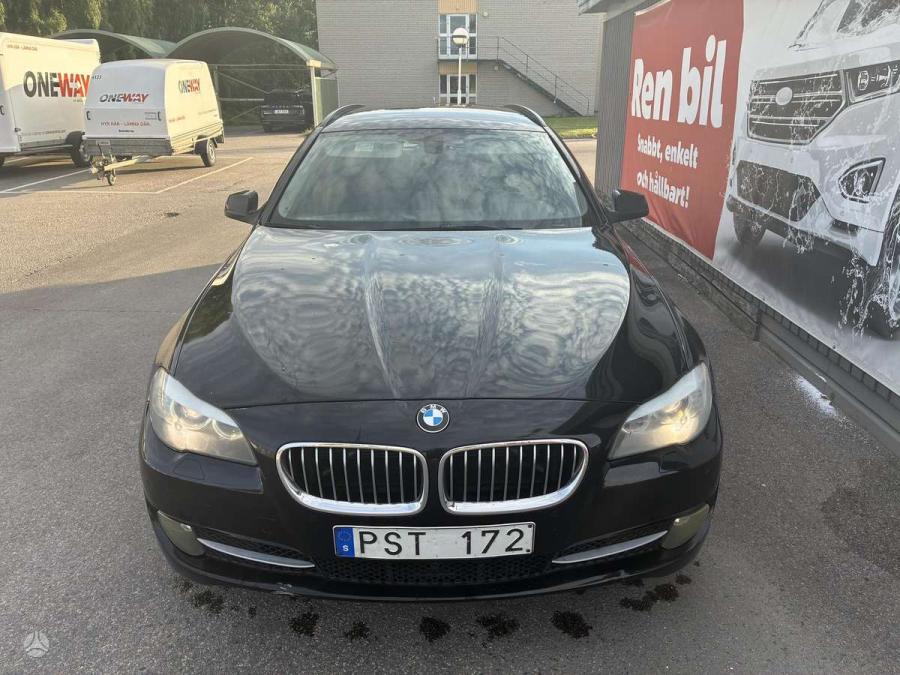 Black BMW 520 2012 in Silale, with an engine capacity of 0.00 L and mileage of 277 thousand km for 6200 €, photo 1 on AUTOMOTO.COM.LV
