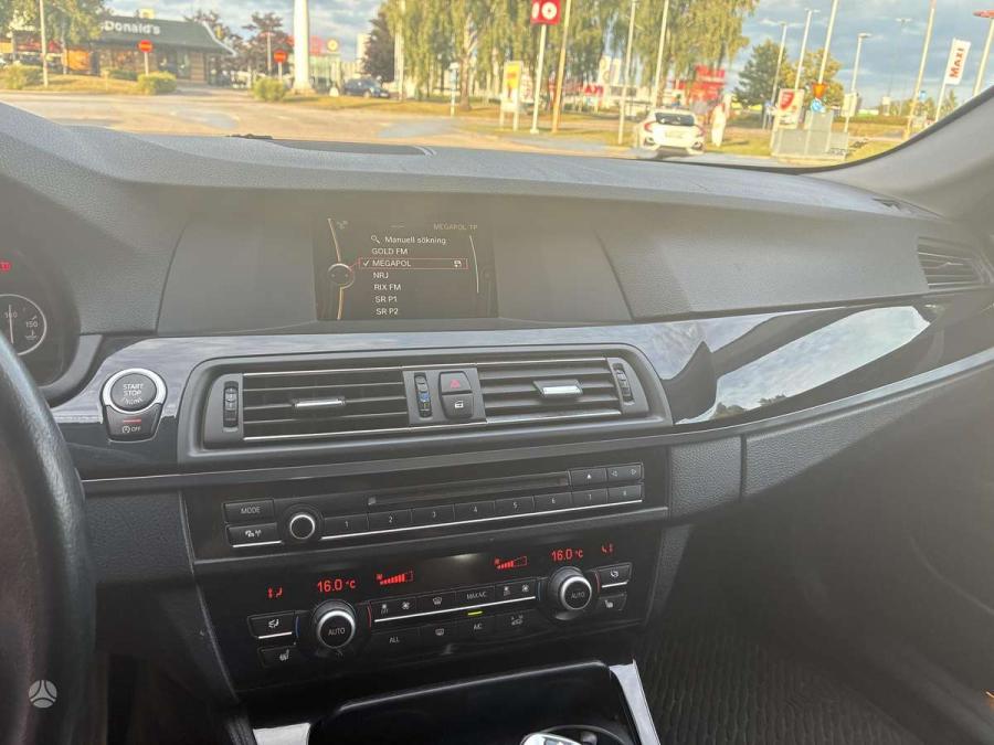 Black BMW 520 2012 in Silale, with an engine capacity of 0.00 L and mileage of 277 thousand km for 6200 €, photo 9 on AUTOMOTO.COM.LV