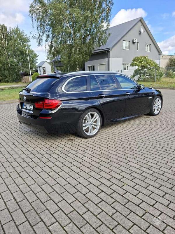 Black BMW 520 2012 in Kaunas, with an engine capacity of 2.00 L and mileage of 345 thousand km for 9250 €, photo 8 on AUTOMOTO.COM.LV