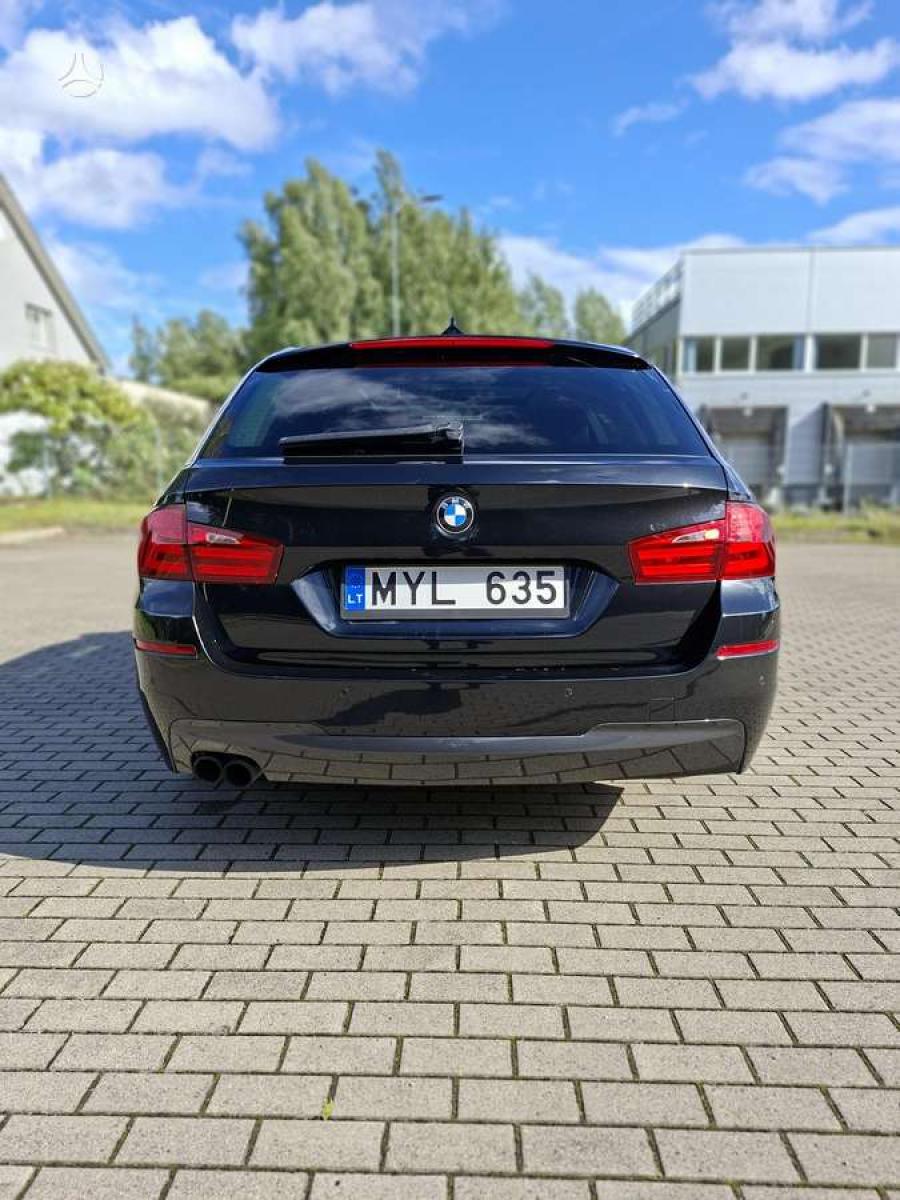 Black BMW 520 2012 in Kaunas, with an engine capacity of 2.00 L and mileage of 345 thousand km for 9250 €, photo 9 on AUTOMOTO.COM.LV