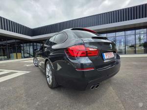 Black BMW 520 2012 in Kaunas, with an engine capacity of 2.00 L and mileage of 284 thousand km for 8333 €, photo 15 on AUTOMOTO.COM.LV